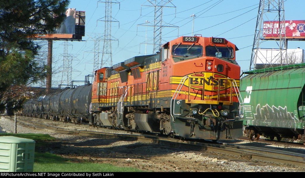 BNSF 553